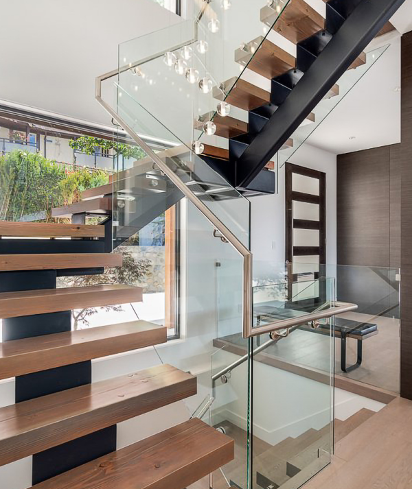 Glass Railings Nanaimo | Architectural Hardware | J.R.E. Hardware Inc.
